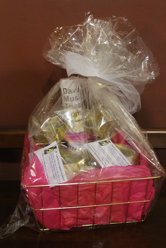 DMTC - Davis Musical Theatre Company